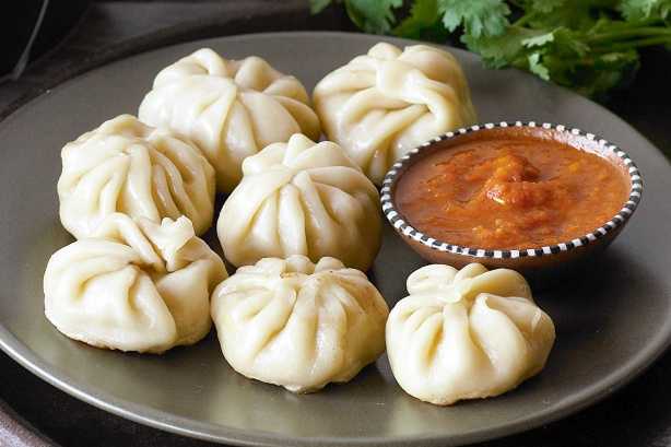 An Epic Momo Trail That Will Have You Drooling! - Holidify