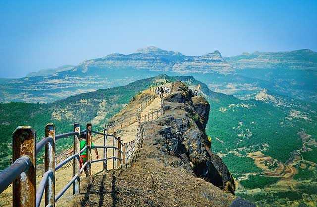 Escapes from Monotony: A travelogue of Treks at Takmak