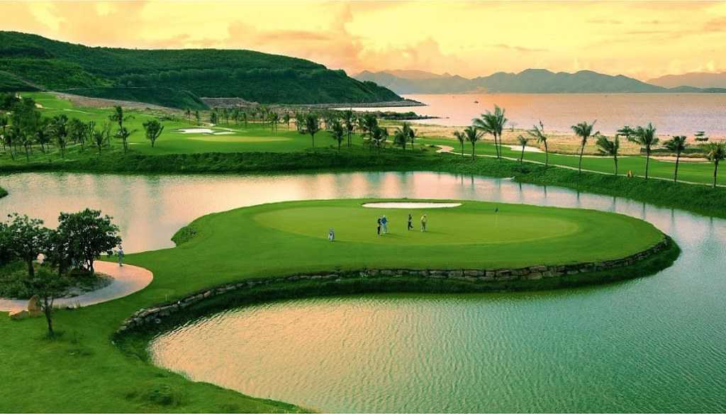 15 Best Golf Courses In Singapore For A Fun Weekend Holidify