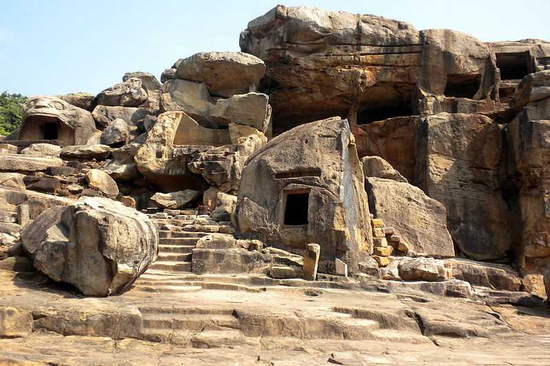 24 Tourist Places in Odisha > Places to Visit in Orissa