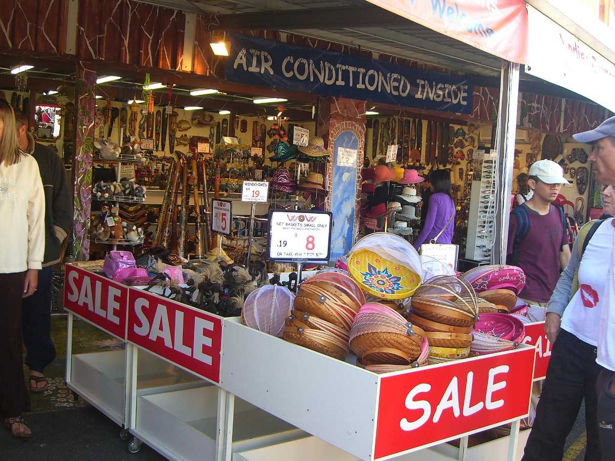 Shopping in Queenstown: 9 Best Places for Shopping in Queenstown