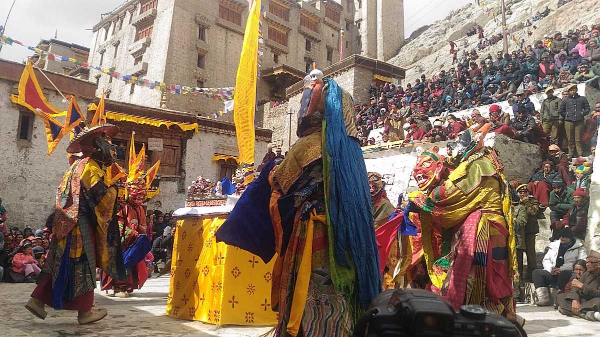 Dosmoche Festival 2025 | Dates, Venue, How to Reach | Holidify