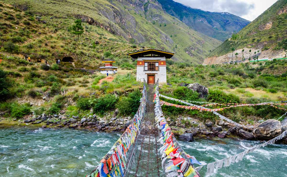 Architecture In Bhutan Understanding The Bhutanese Architecture Architecture In Bhutan Understanding The Bhutanese Architecture